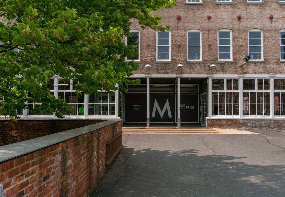 About Us - FacilityONE